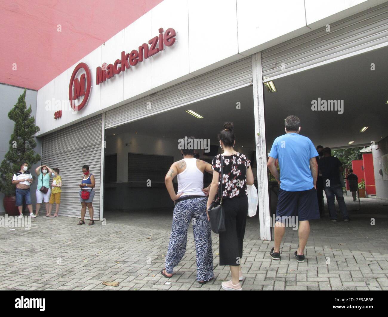 Mackenzie presbyterian university hi-res stock photography and images ...