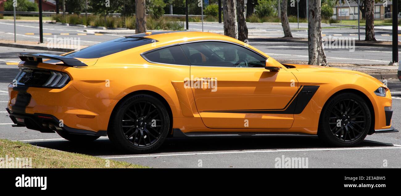 Transformers Bumblebee High Resolution Stock Photography and Images - Alamy