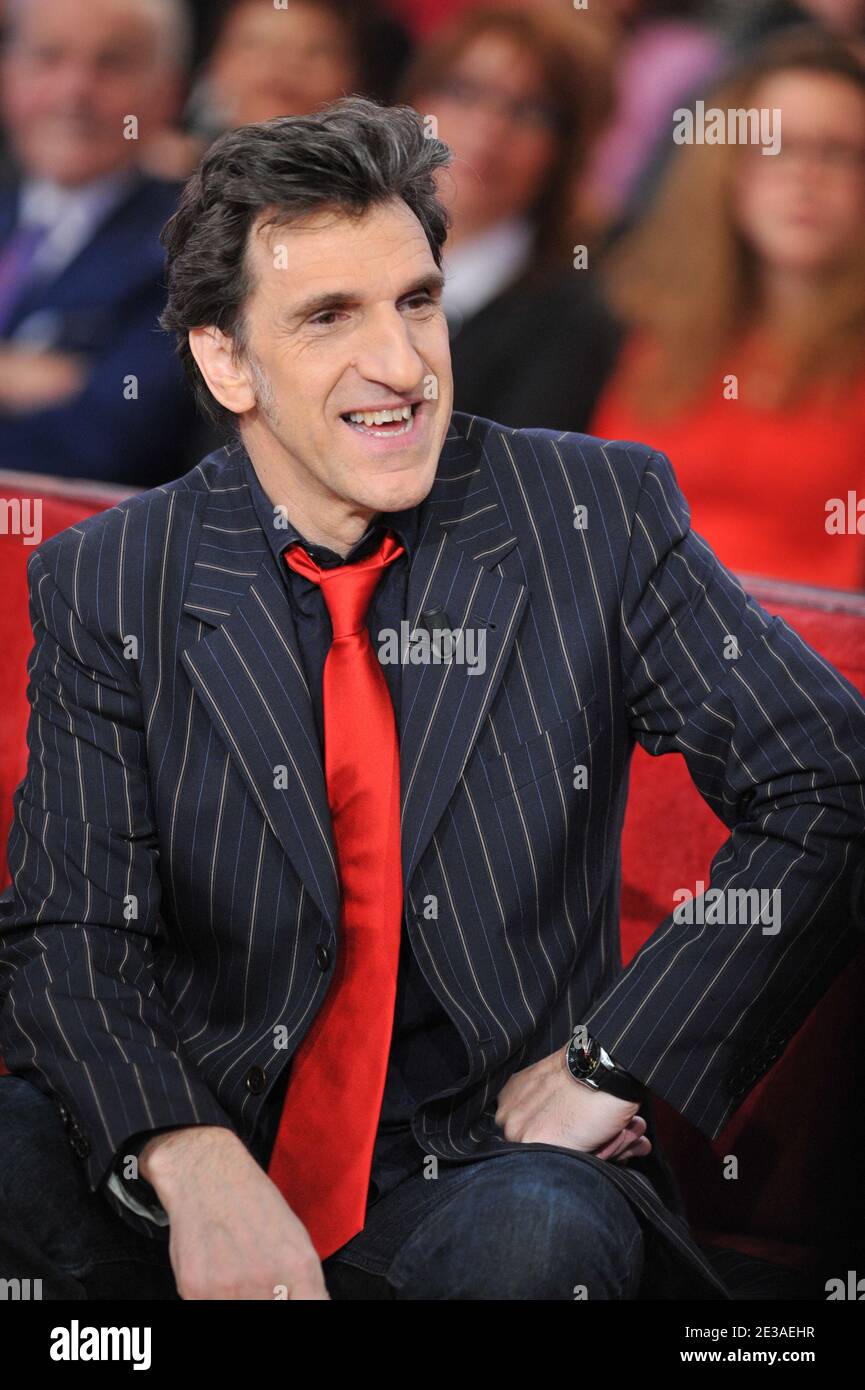 Dino lors de l'enregistrement de l'emission Vivement Dimanche a Paris ...