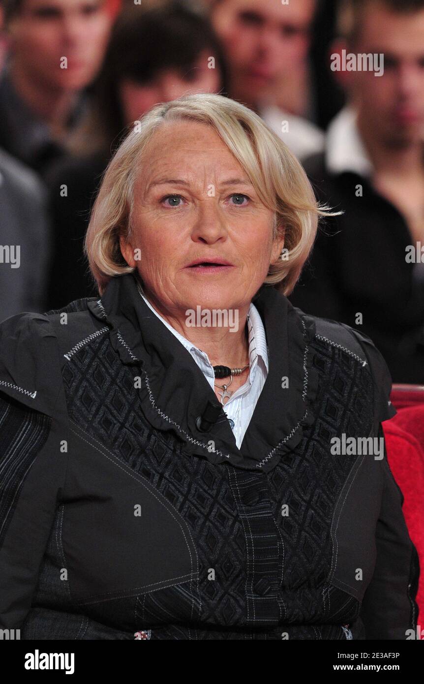 Christel Pernet at the taping of Vivement Dimanche on October 24, 2010 ...