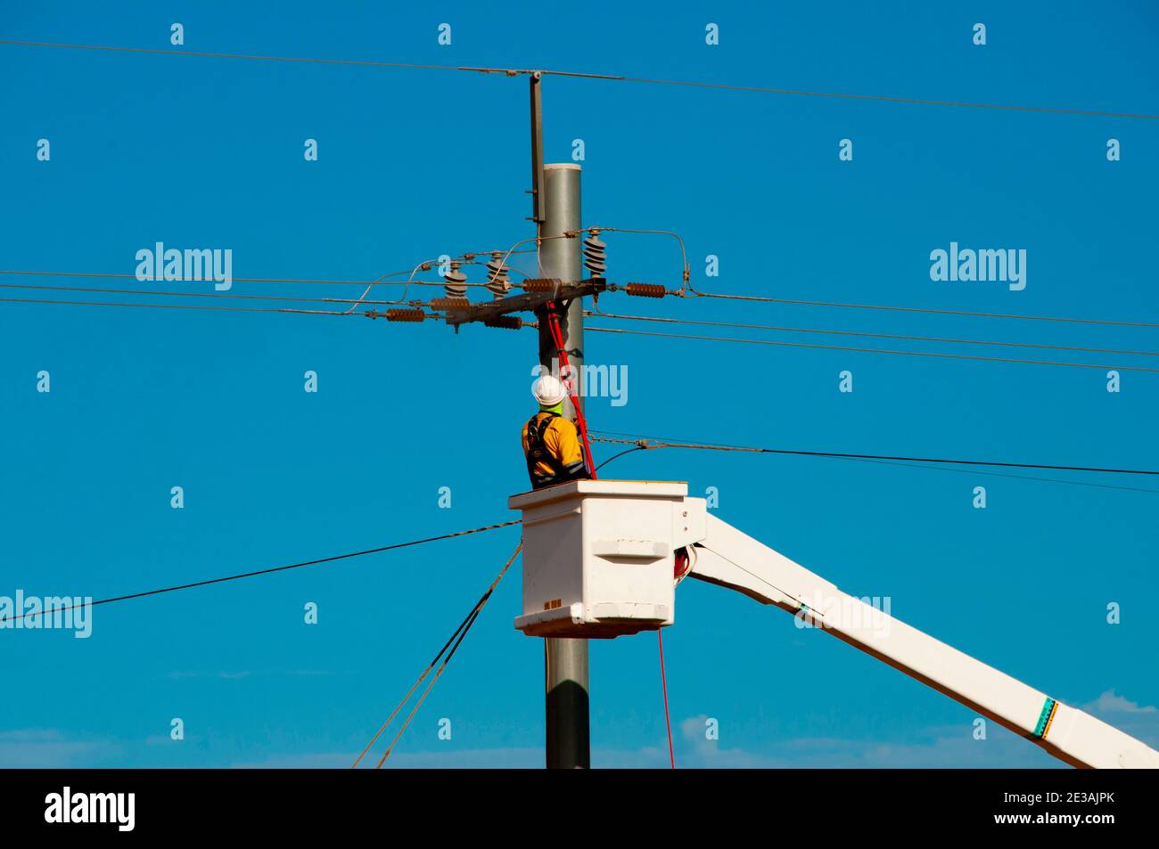 Electrical lineman pole hi-res stock photography and images - Alamy
