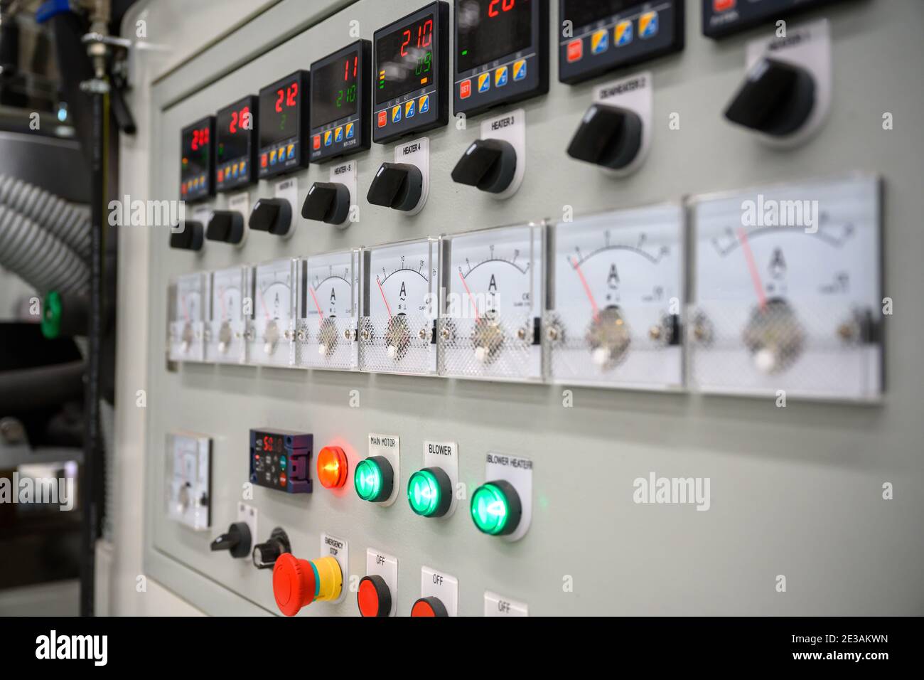 Electrical control panel and digital temperature control of plastic ...