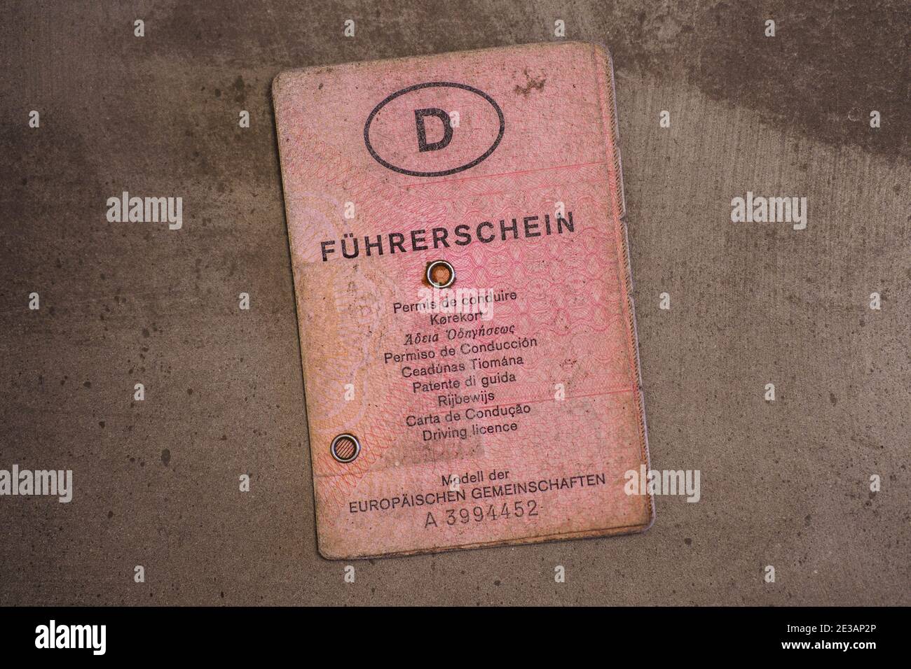 Driving licences hi-res stock photography and images - Alamy