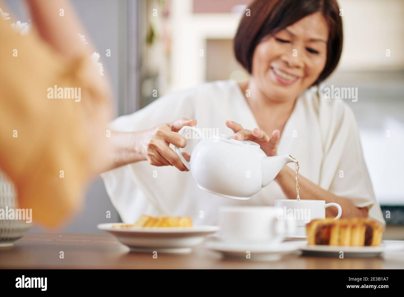 Asian senior citizen pensioner hi-res stock photography and images - Alamy