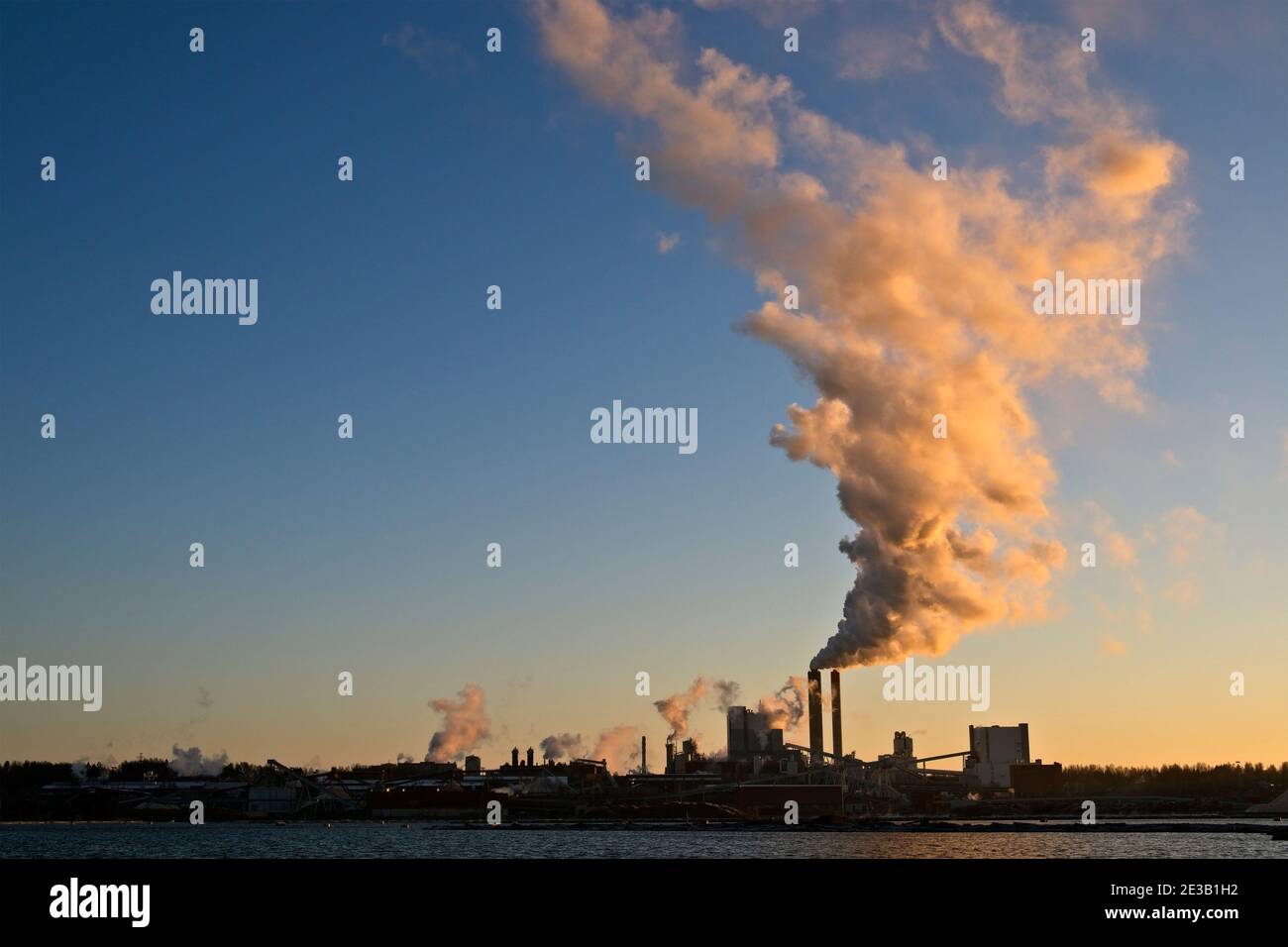 Upm paper finland hi-res stock photography and images - Alamy