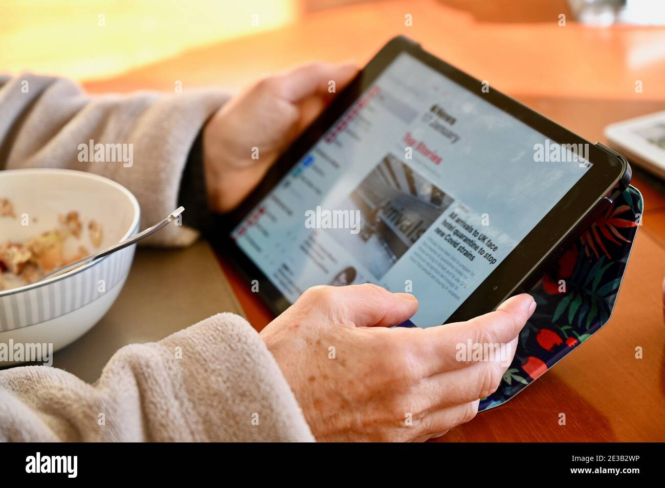 Stories and reading hi-res stock photography and images - Alamy