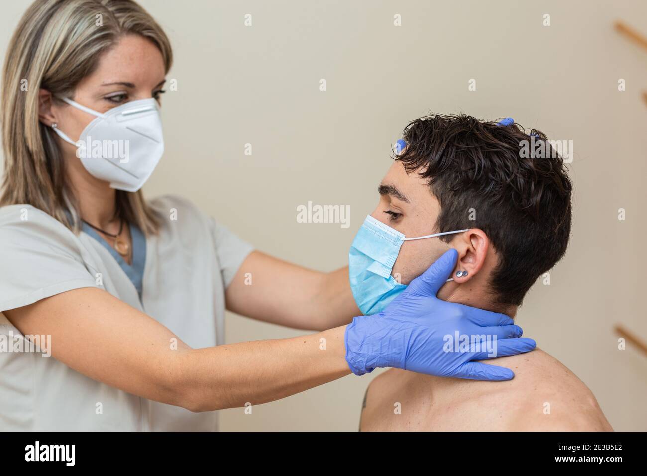Cervical spine manipulation hi-res stock photography and images - Alamy