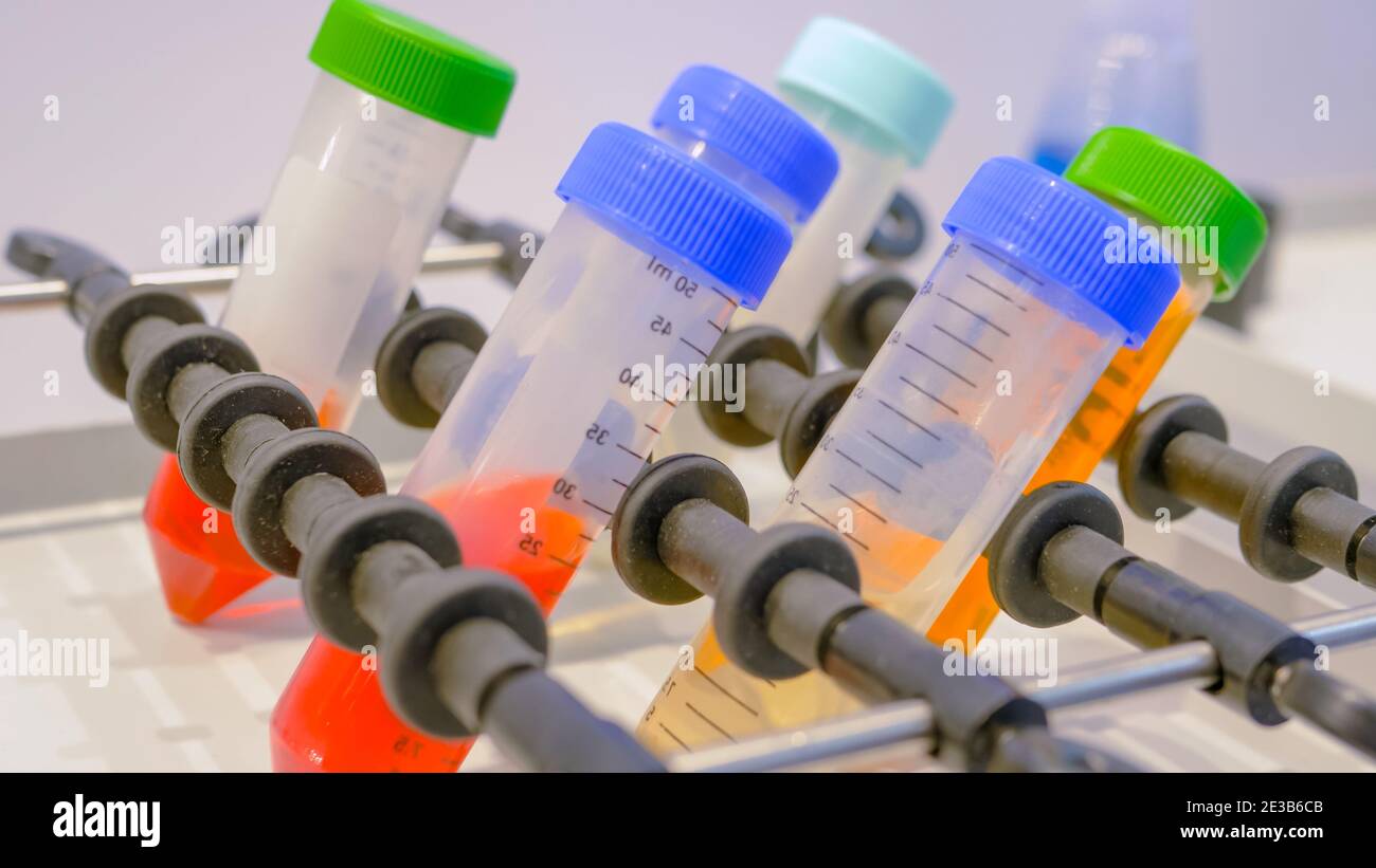 Orbital shaker for mixing, shaking, blending biological samples in ...