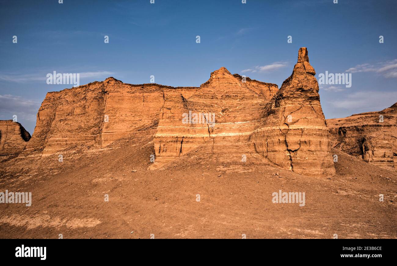 Dasht e lut desert hi-res stock photography and images - Alamy