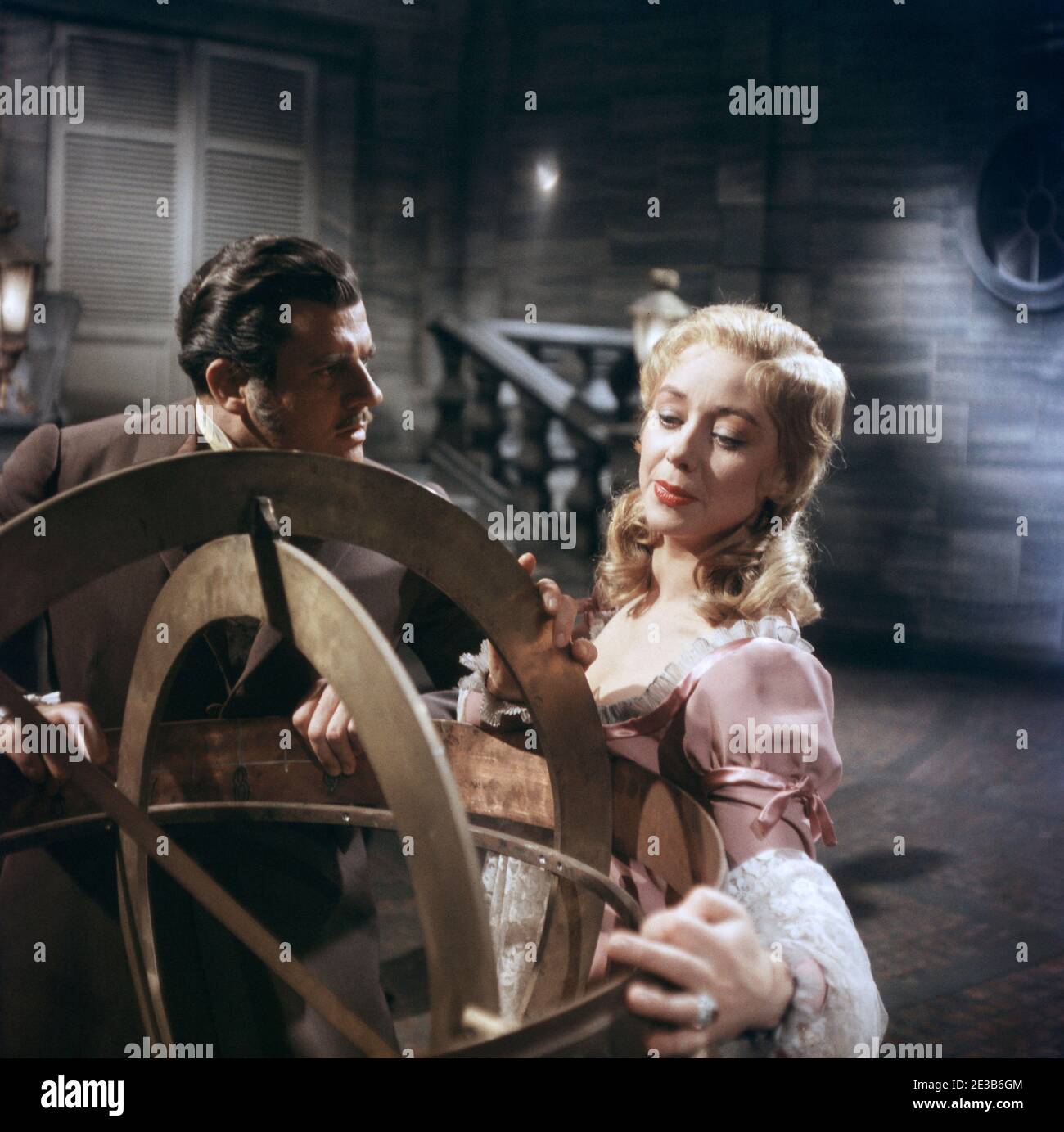 Gisela Knabbe als Gräfin und Willy Nett als Graf in Der Schwur, Regie ...