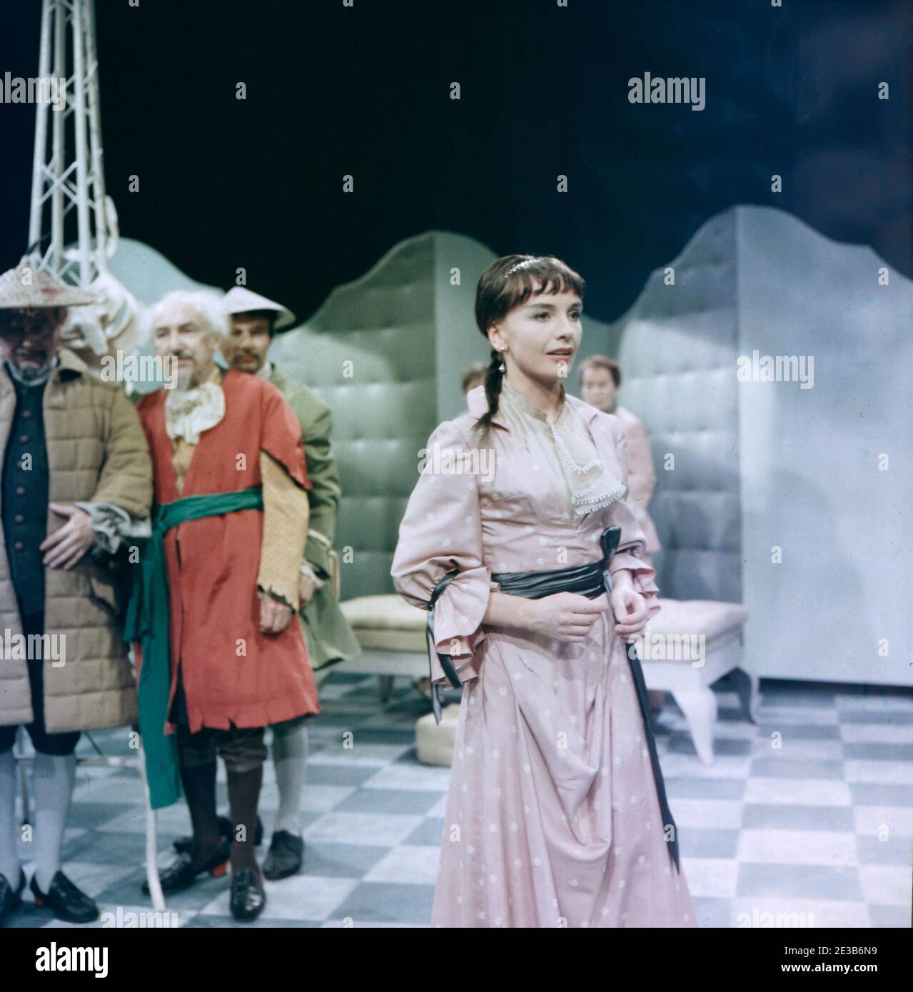 Luitgard Im als Prinzessin Turandot in Turandot, Prinzessin von China ...