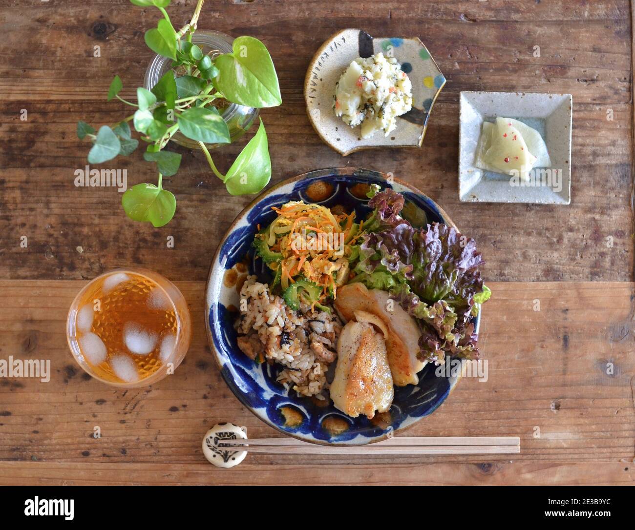 Japan staple dish hi-res stock photography and images - Alamy