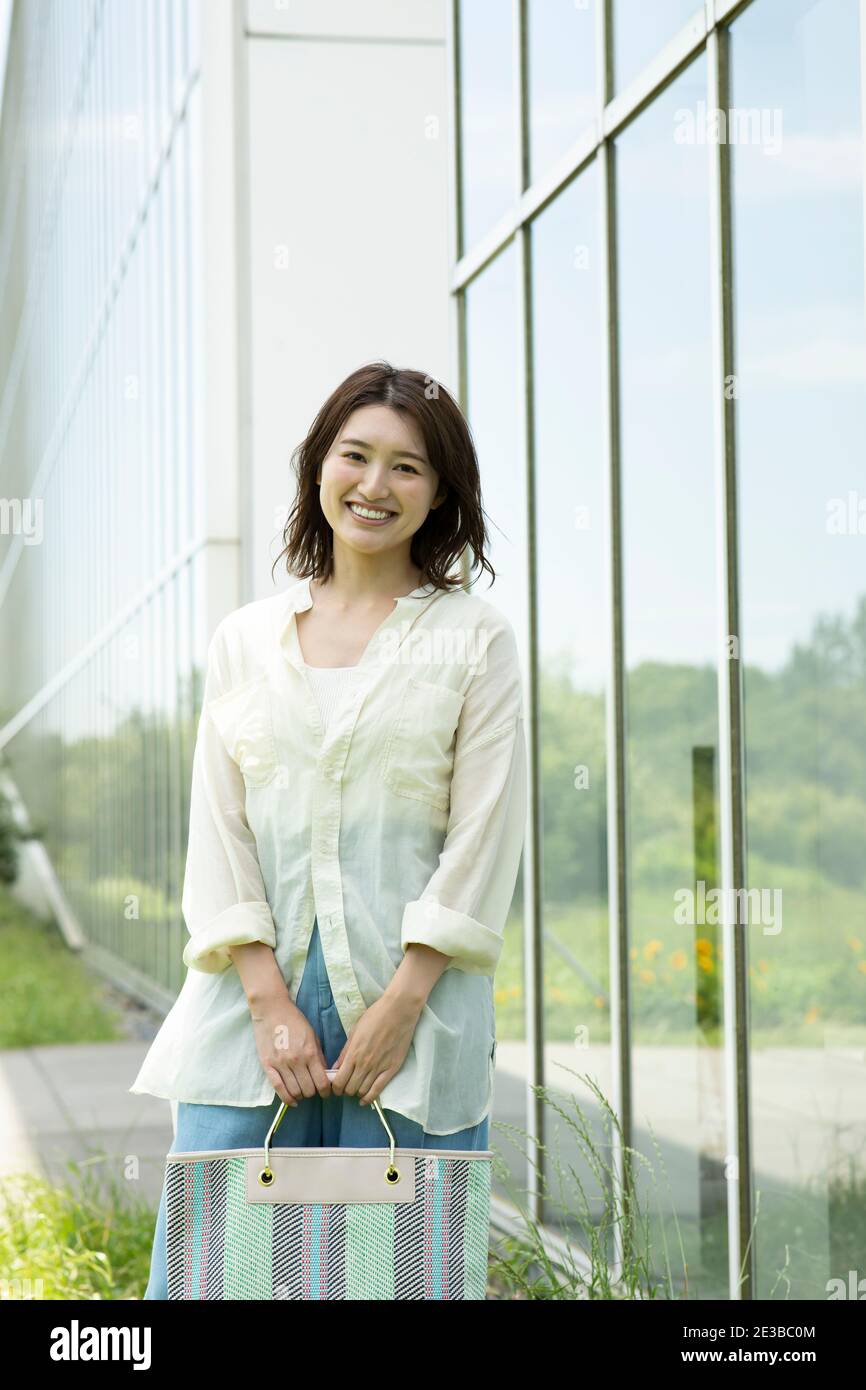Japanese university student at the campus Stock Photo - Alamy