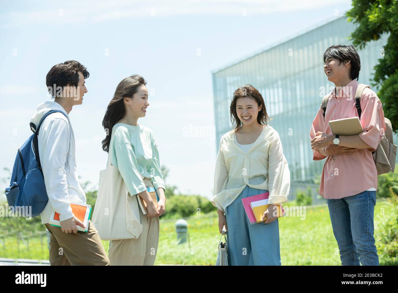 Japanese university students at the campus Stock Photo - Alamy