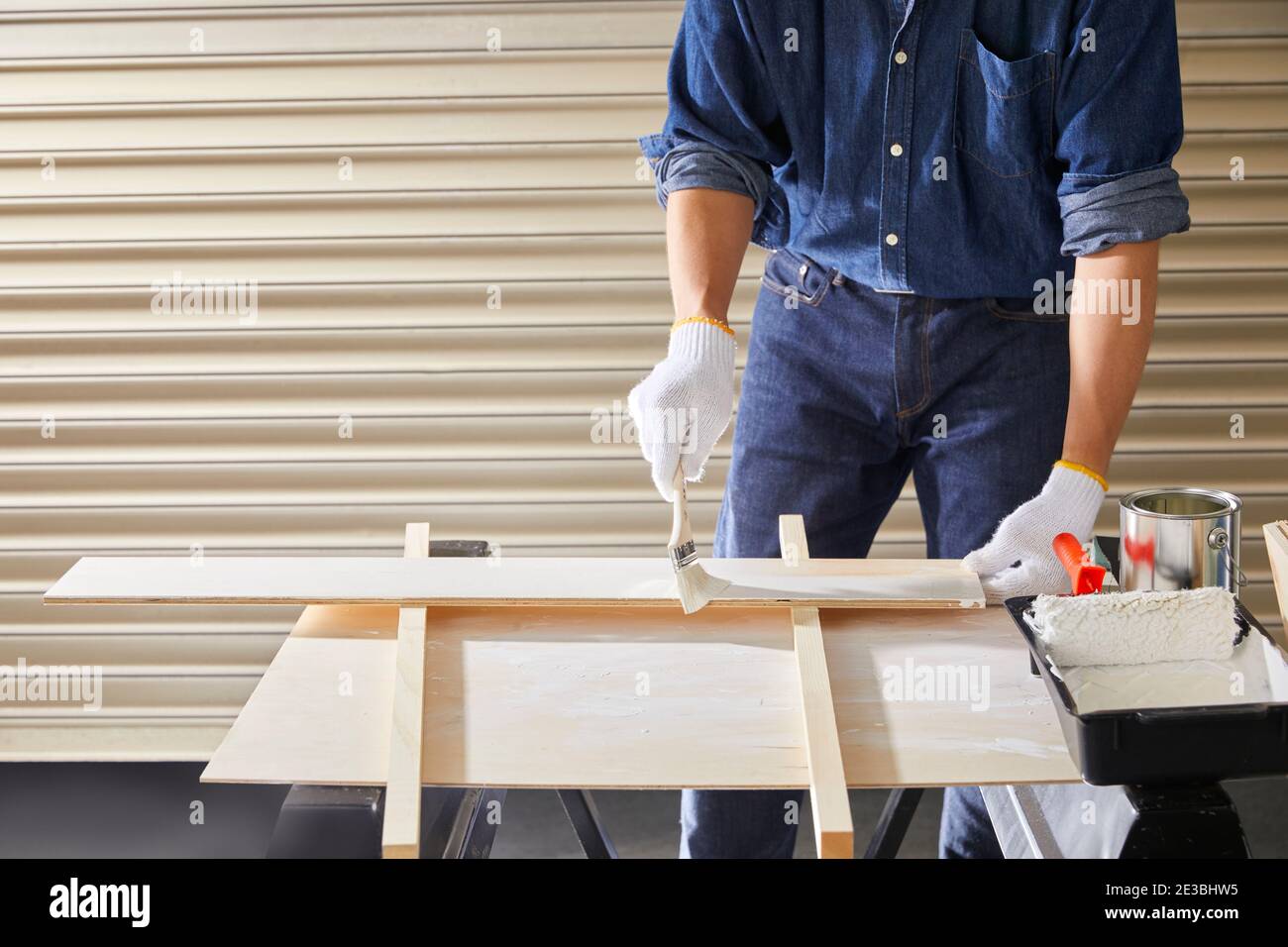 Japanese man doing DIY Stock Photo - Alamy