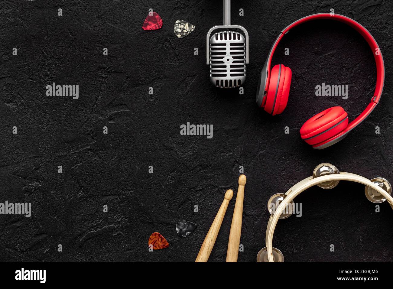 Set of musical instrument top view, flat lay Stock Photo - Alamy