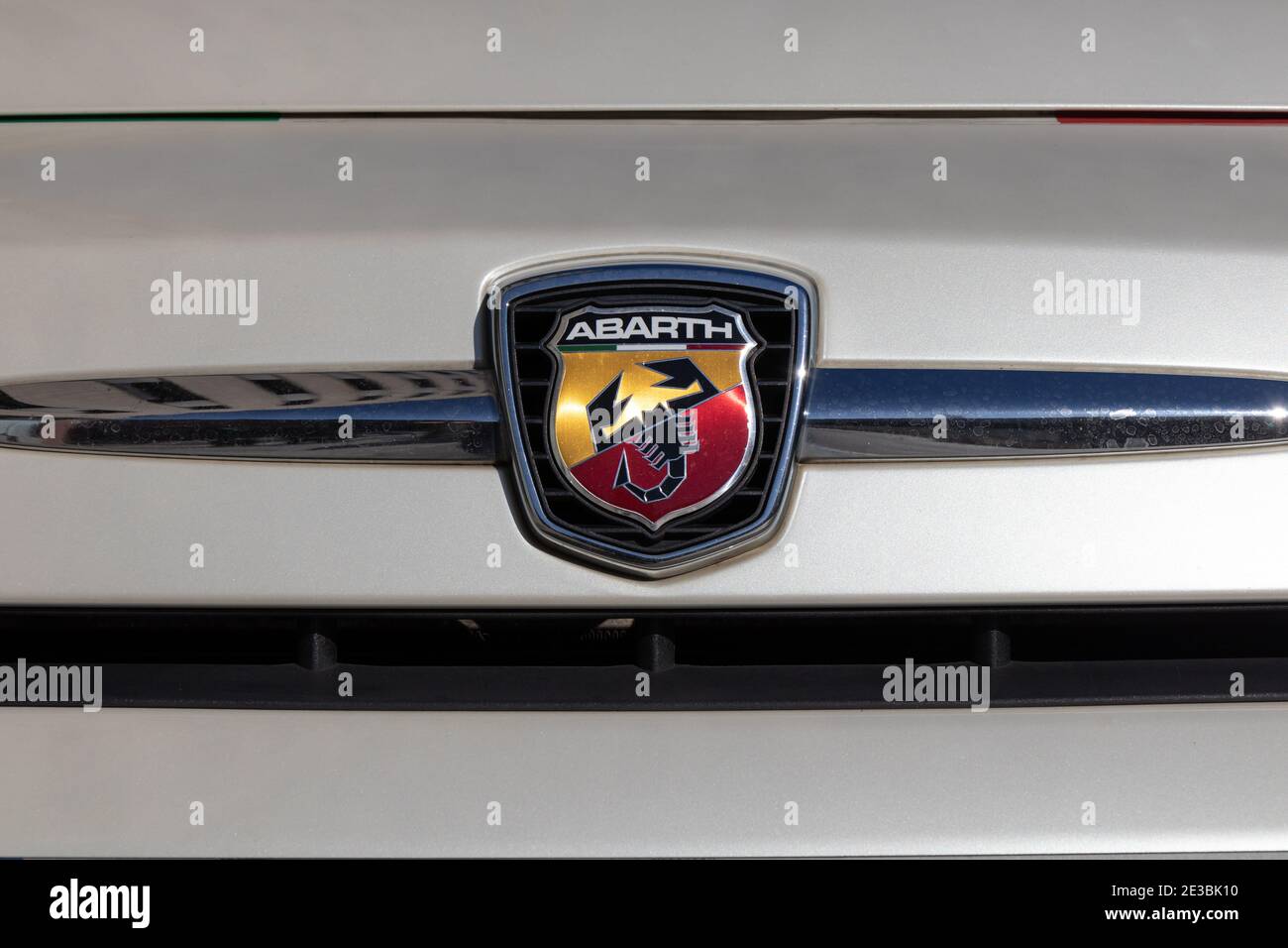Fiat 500 Abarth Logo