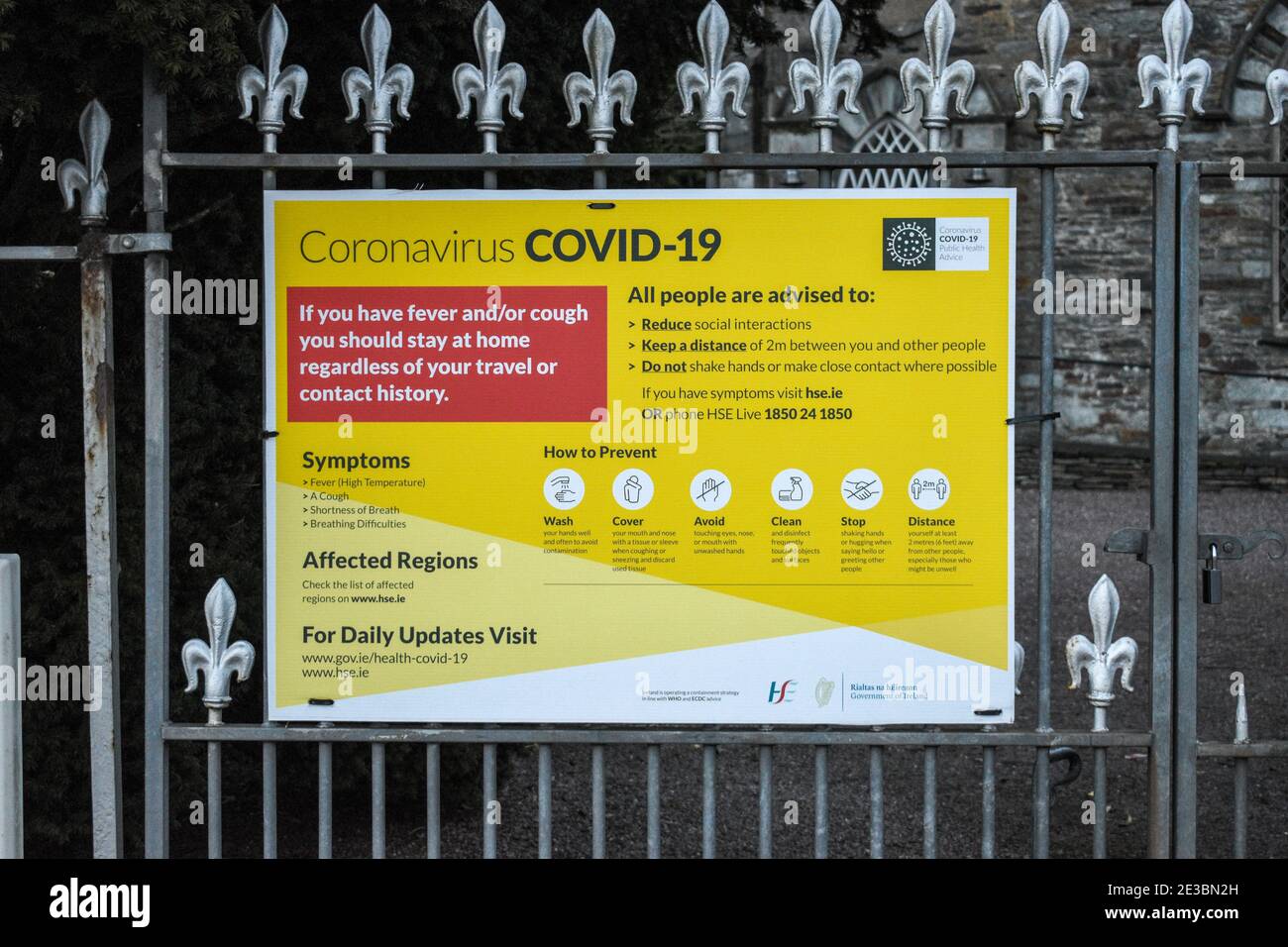 Hse covid sign hi-res stock photography and images - Alamy