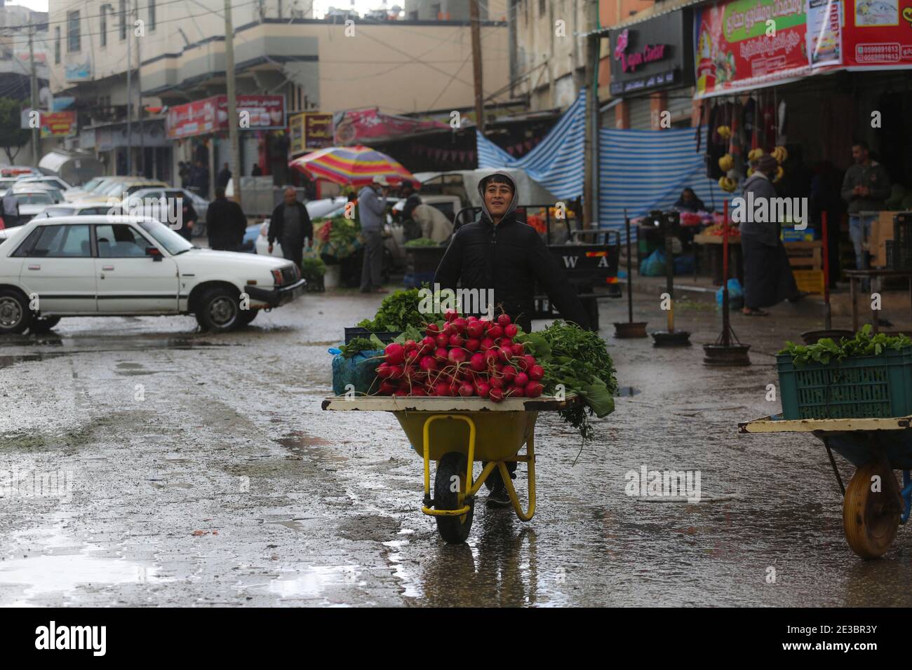 Deir Al-Balah City, The Gaza Strip, Palestine. 18th Jan, 2021. The Gaza ...