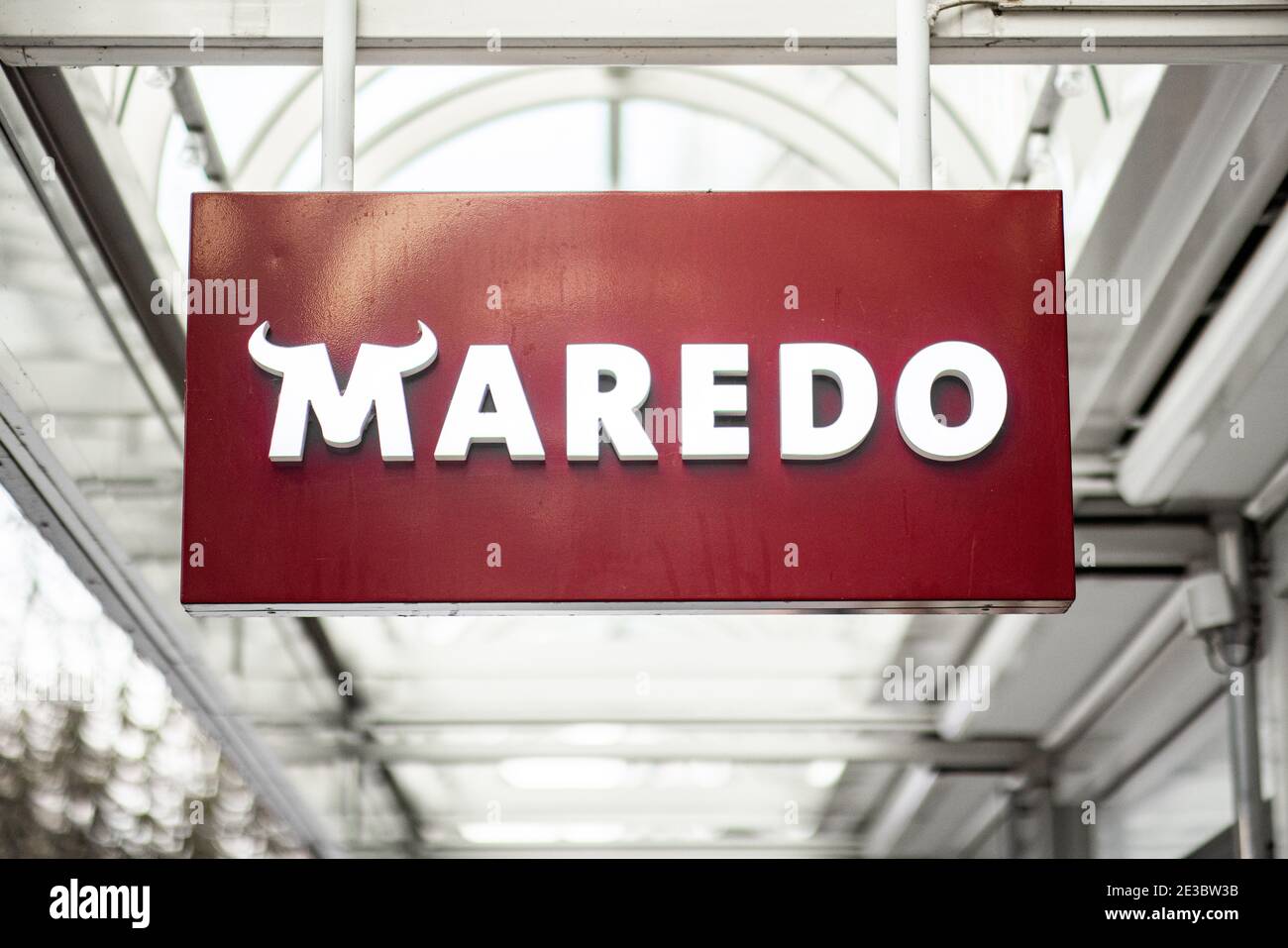 Maredo logo hi-res stock photography and images - Alamy