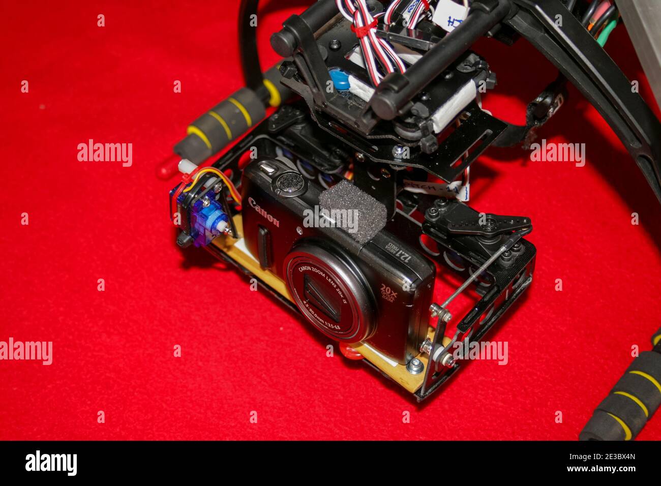 Air cargo electronics hi-res stock photography and images - Alamy