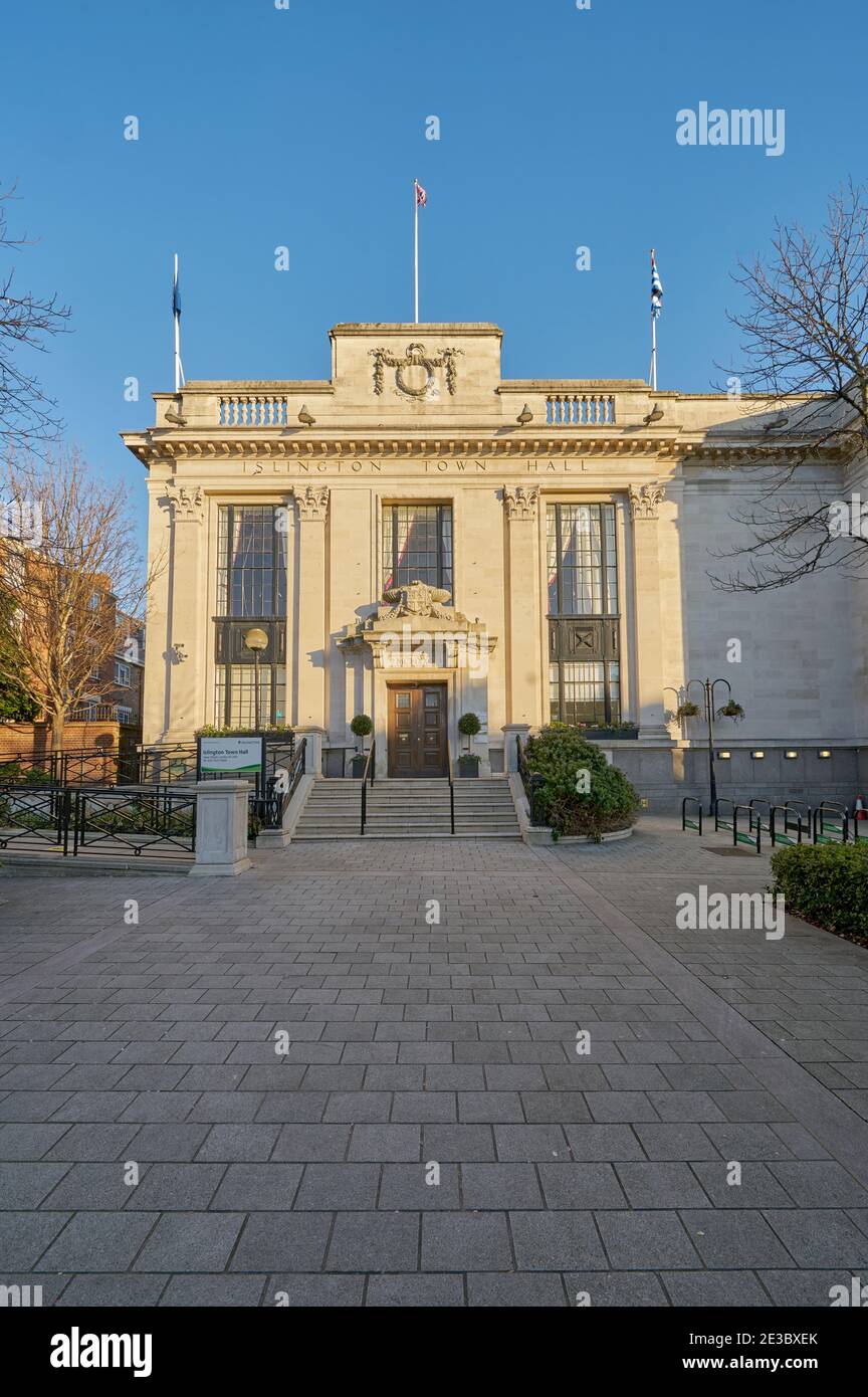 islington town hall Stock Photo - Alamy