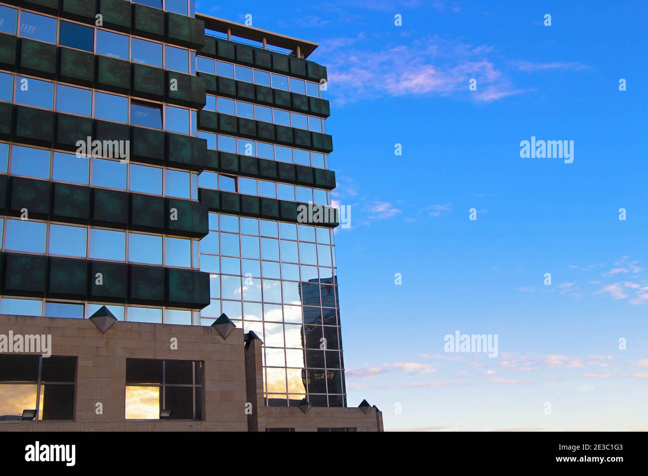 Interesting angle of office building hi-res stock photography and ...