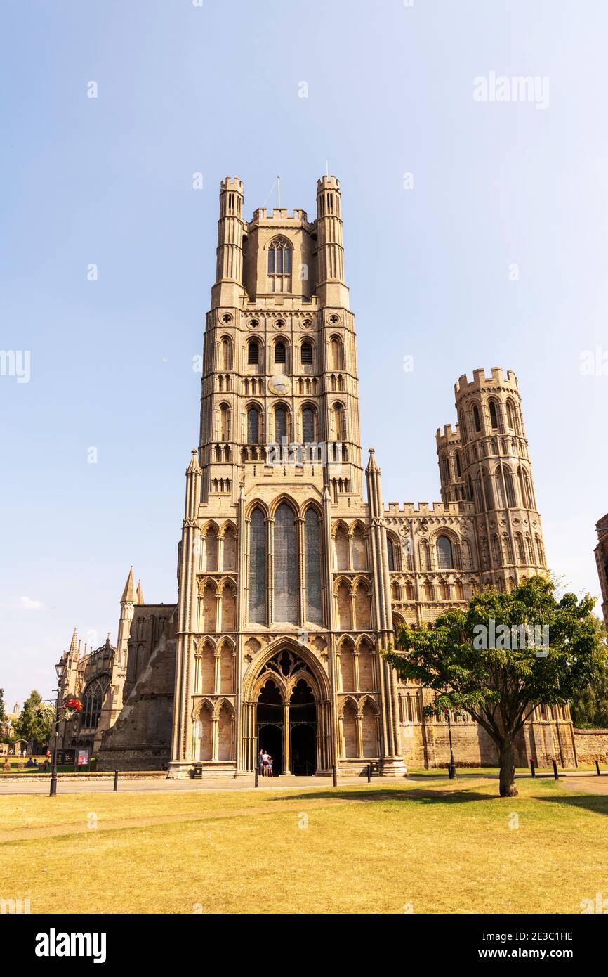 Anglican cathedral ely hi-res stock photography and images - Alamy