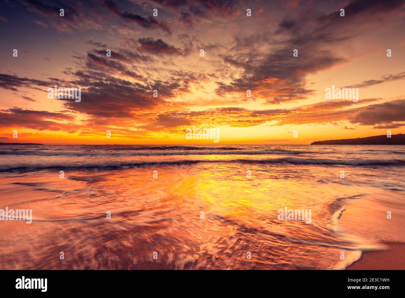 Beautiful morning shot ocean hi-res stock photography and images - Alamy