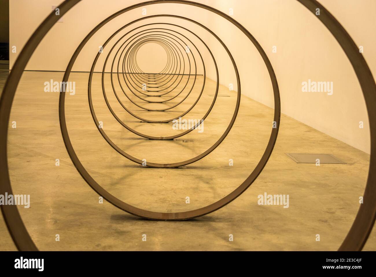 Tapline oil pipeline hi-res stock photography and images - Alamy