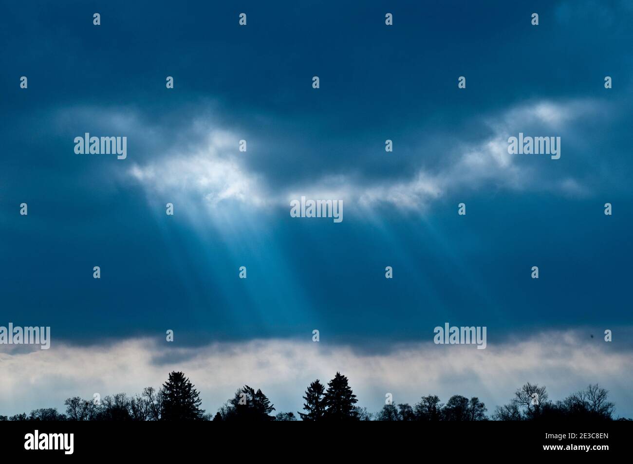 Heavenly lights hi-res stock photography and images - Alamy