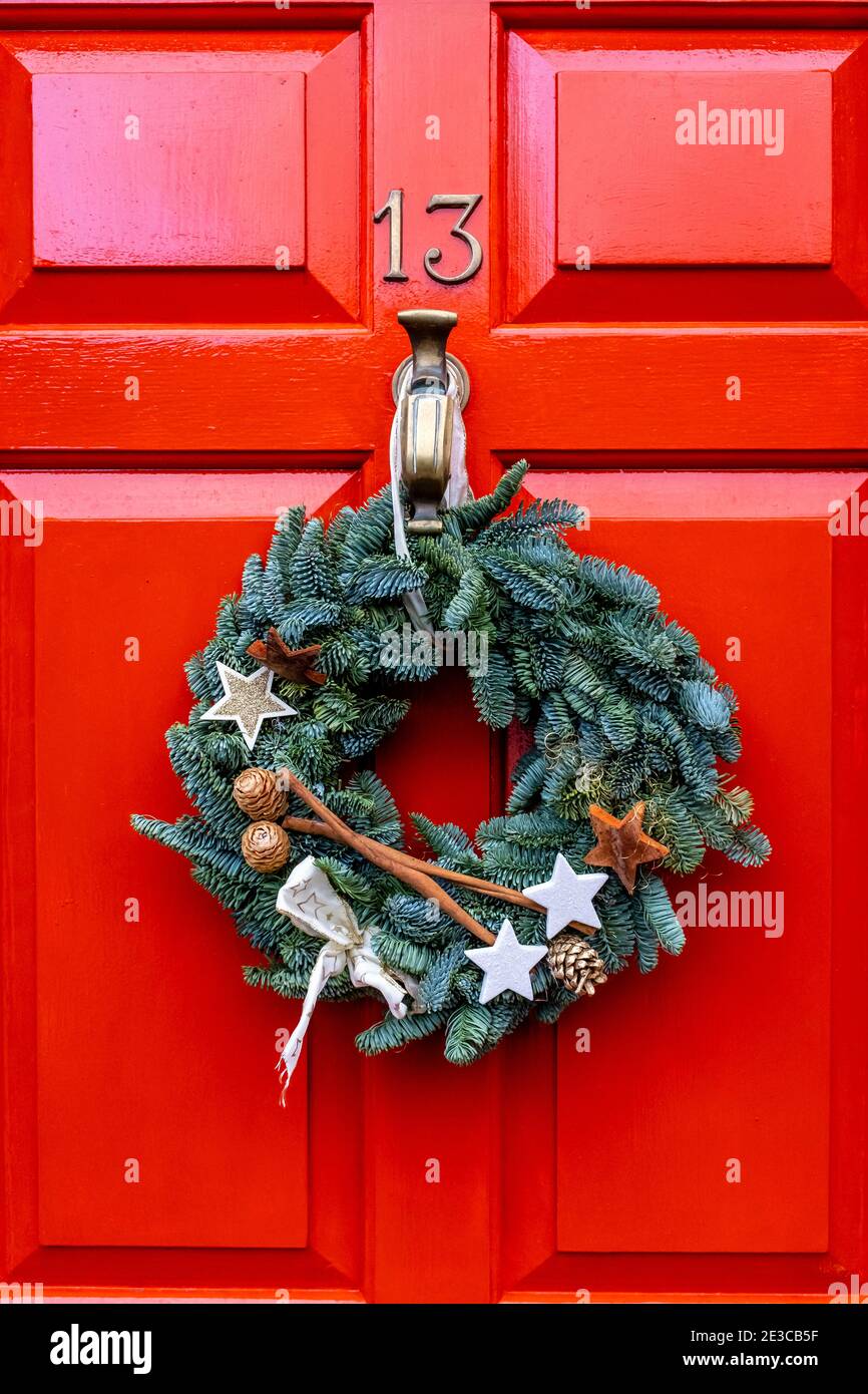 Lewes garland day hi-res stock photography and images - Alamy