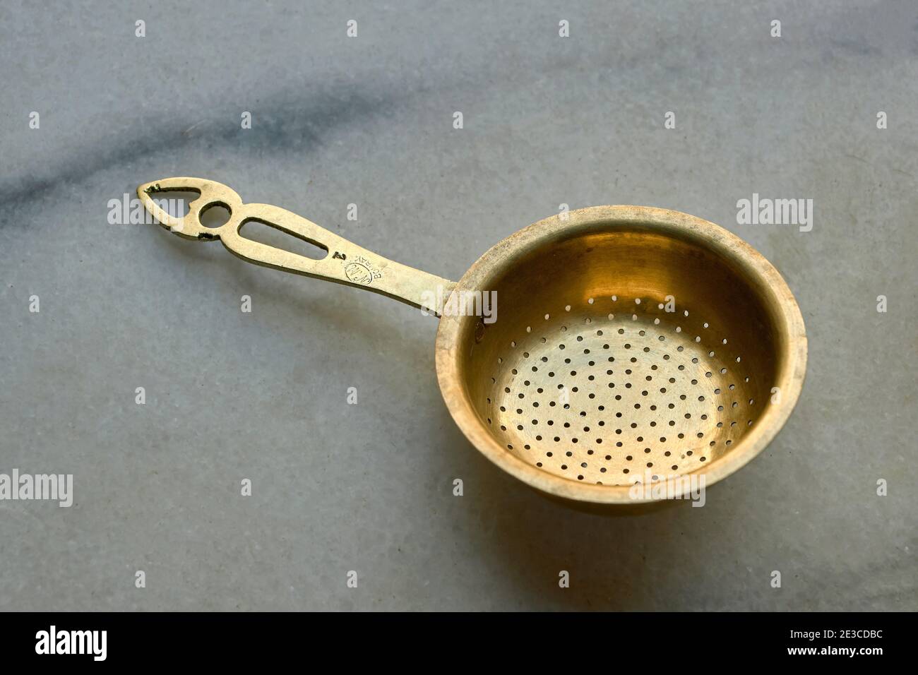 Kitchen retro strainer hi-res stock photography and images - Alamy