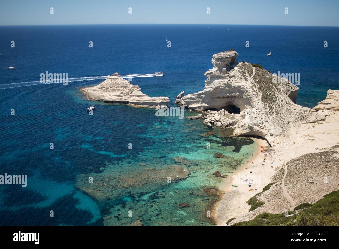 Bonifacio beach hi-res stock photography and images - Alamy