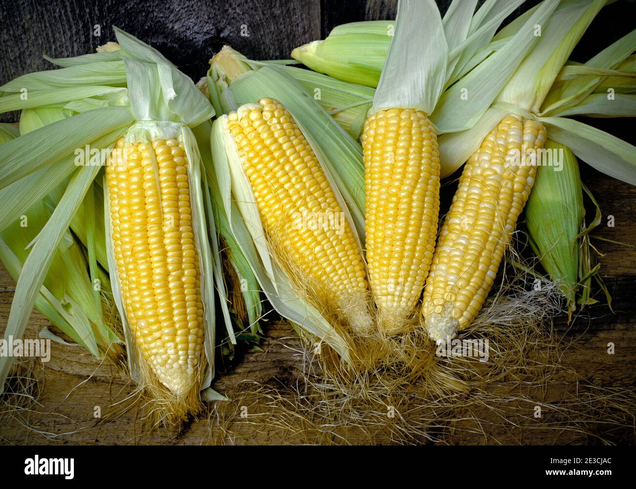 Rustic still life hi-res stock photography and images - Alamy