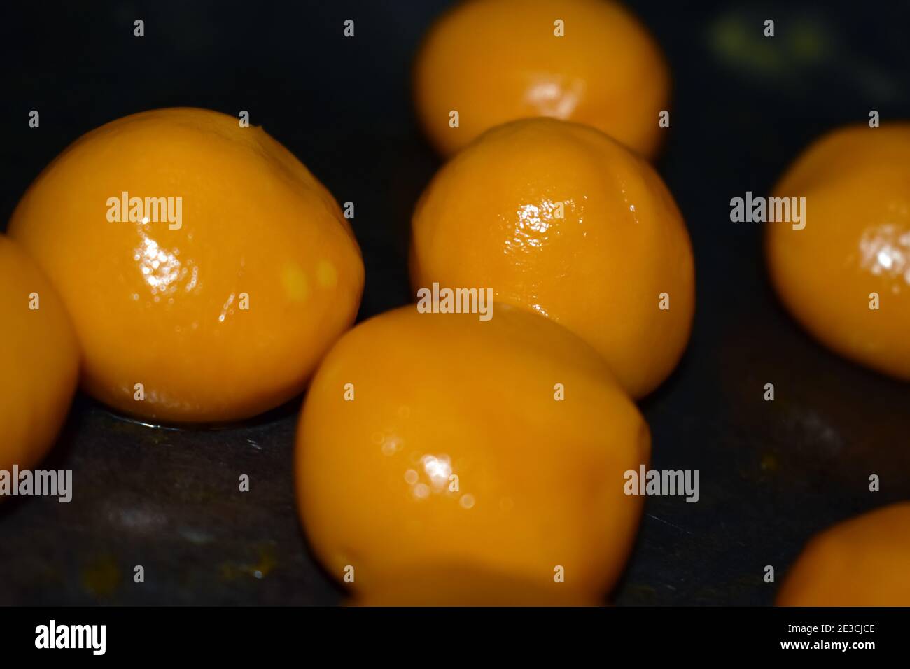 Fried puff pastry balls hi-res stock photography and images - Alamy