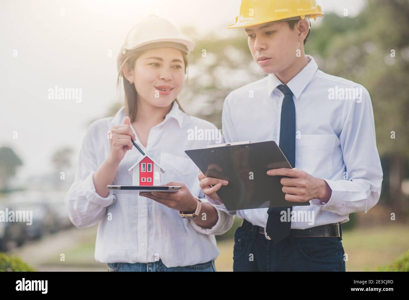 Two construction civil engineers hi-res stock photography and images ...