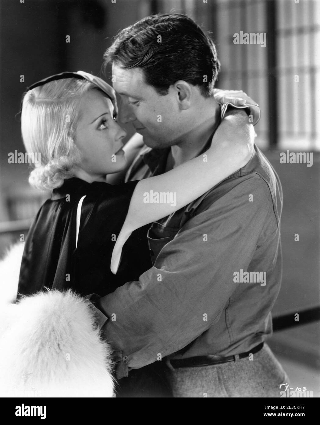 BETTE DAVIS and SPENCER TRACY in 20,000 YEARS IN SING SING 1932 ...