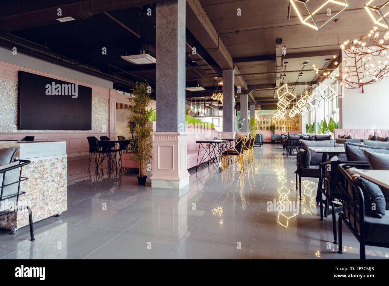 Empty cafe or restaurant interior at a daytime Stock Photo - Alamy