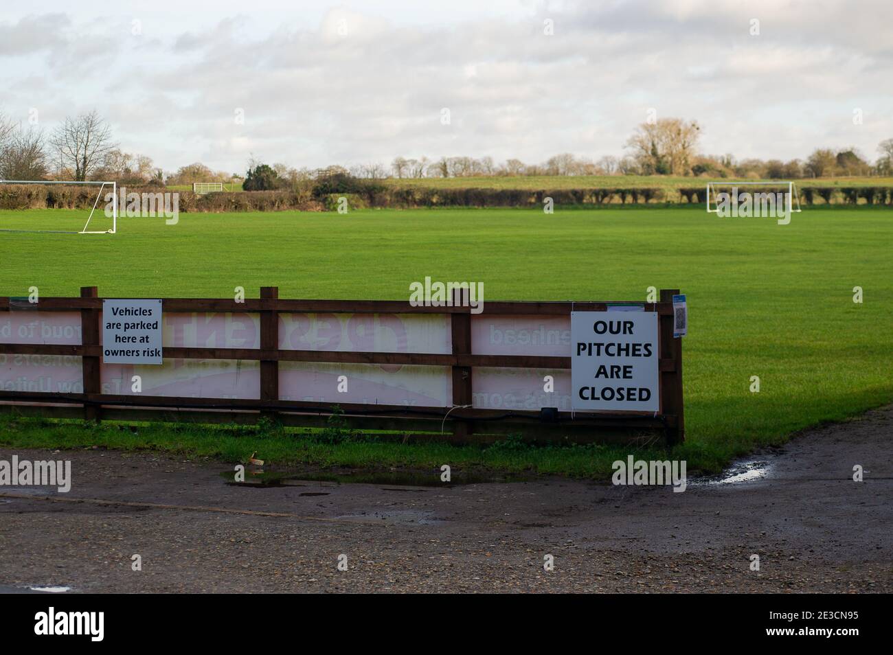 Taplow united football club hi-res stock photography and images - Alamy