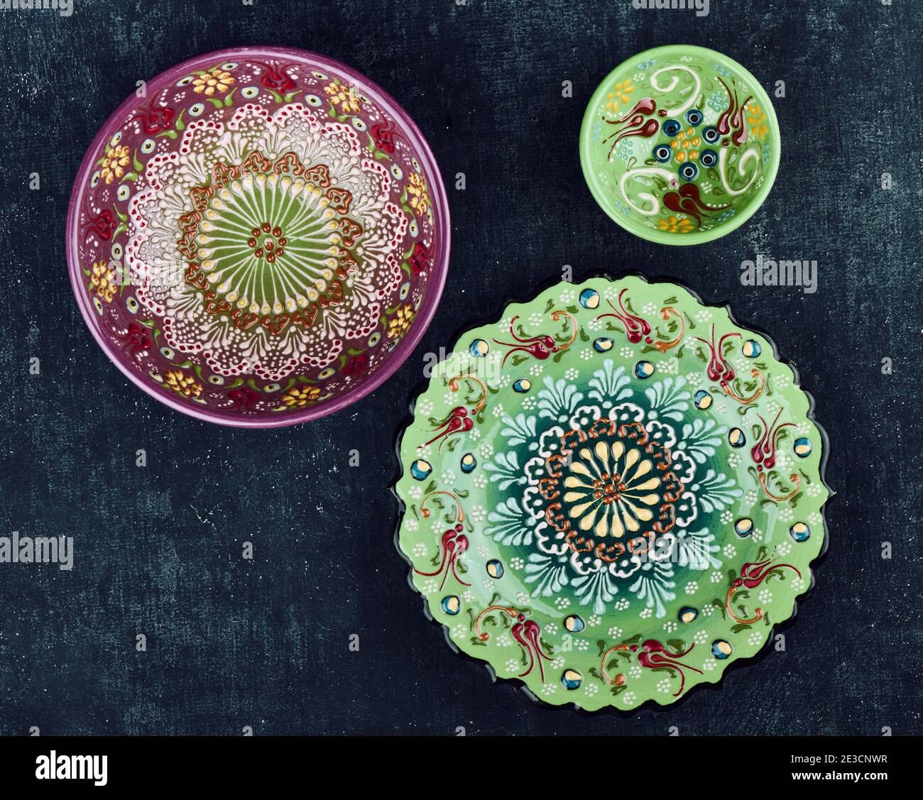 Vintage style plate hi-res stock photography and images - Alamy
