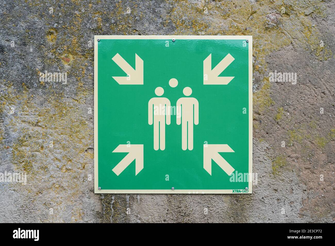 Sign pictogram meeting point hi-res stock photography and images - Alamy