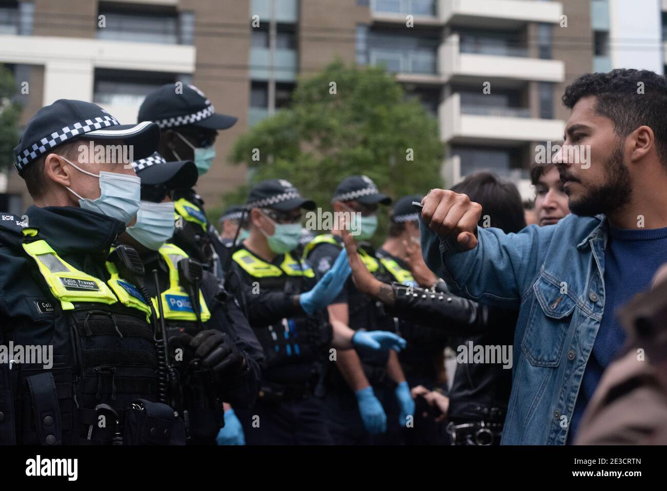 Police making arrest hi-res stock photography and images - Alamy