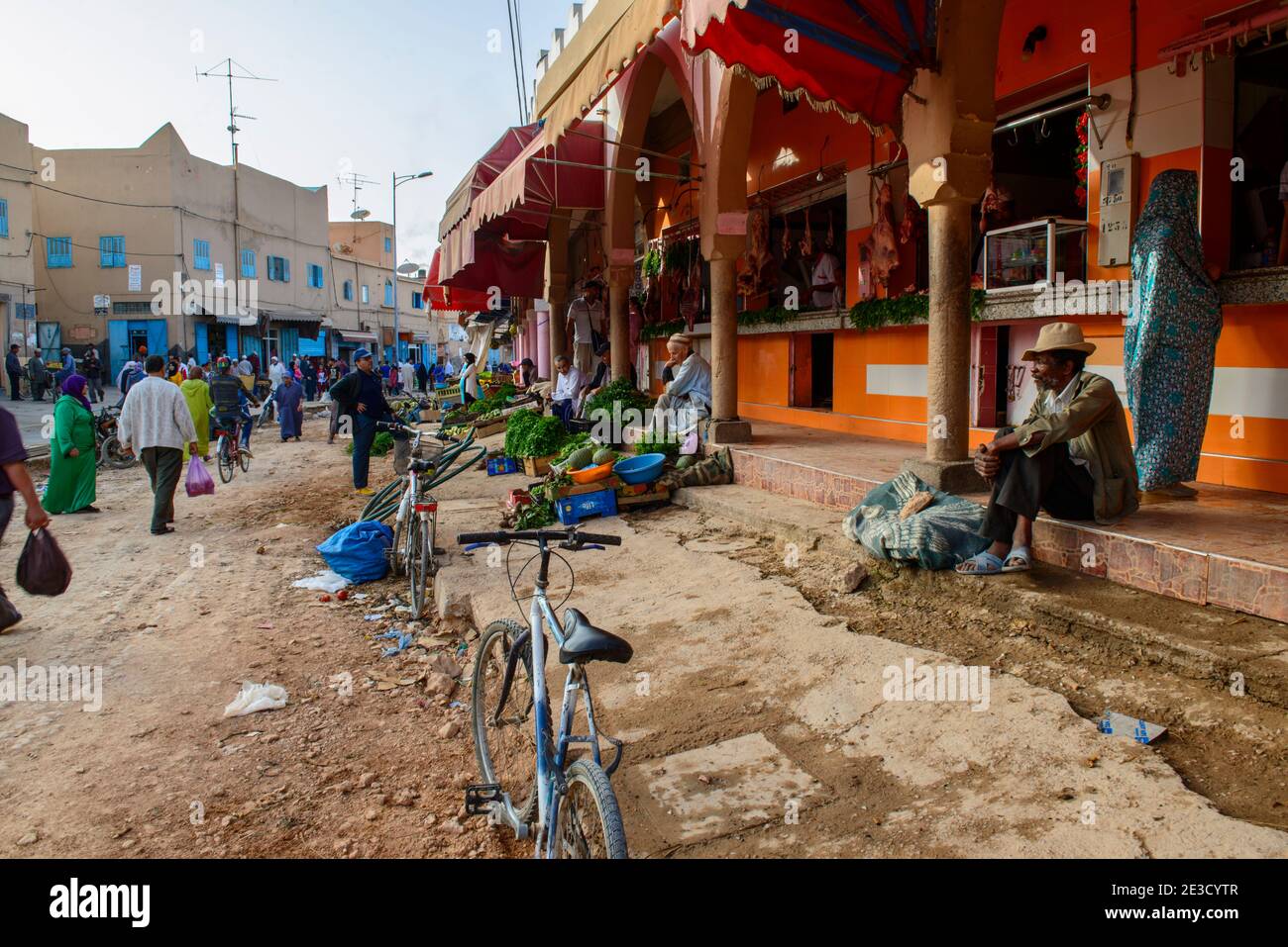 Street vendors and shops in a crowded street in Tiznit, Morocco Stock ...