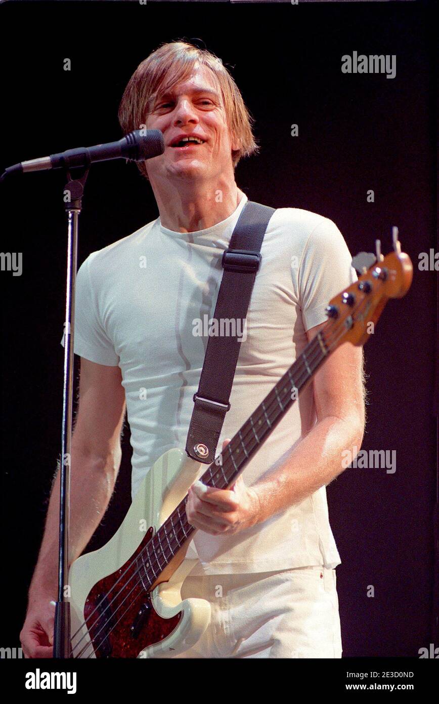 Bryan adams uk tour hi-res stock photography and images - Alamy