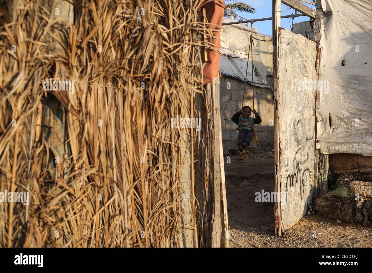 Deir Al-Balah, The Gaza Strip, Palestine. 18th Jan, 2021. At Deir al ...