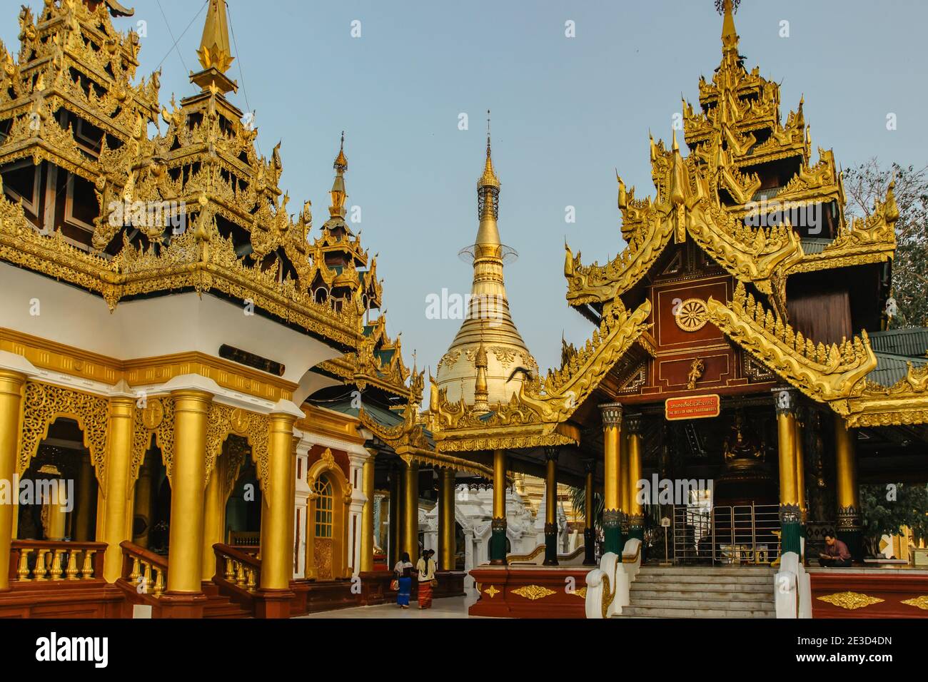 Myanmar monastery hi-res stock photography and images - Alamy