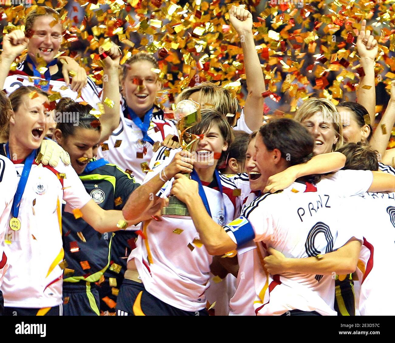 Birgit prinz fifa women's 2007 hi-res stock photography and images - Alamy