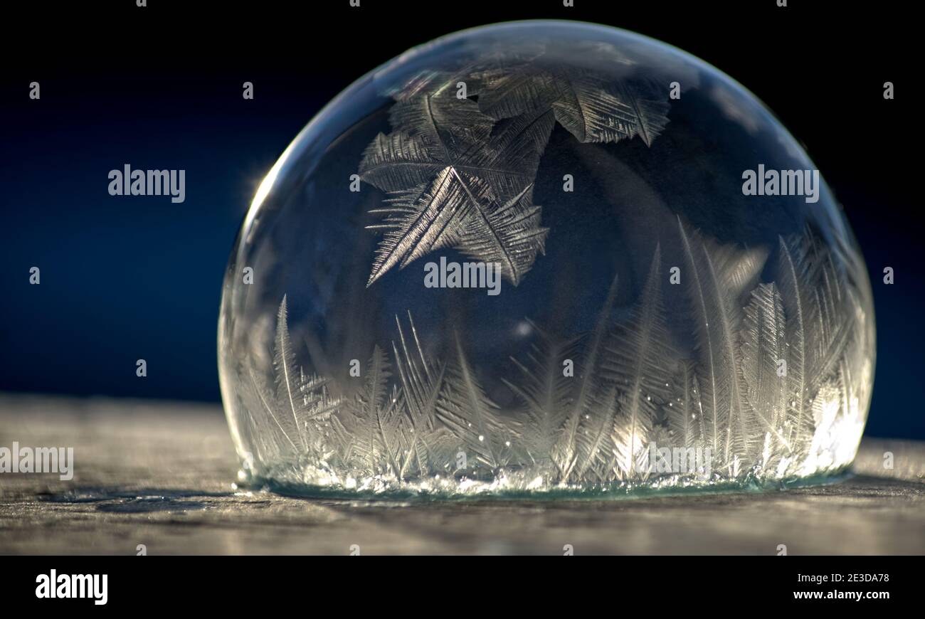 Bubble form structure hi-res stock photography and images - Alamy