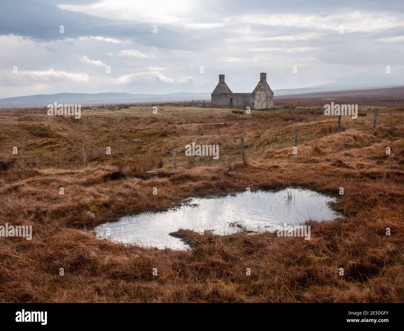 Ruin in scottish highlands hi-res stock photography and images - Alamy